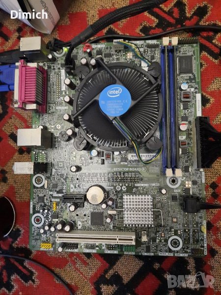 Дънна платка и процесор Intel DH61SA, I3 3250 в Дънни платки в гр ...