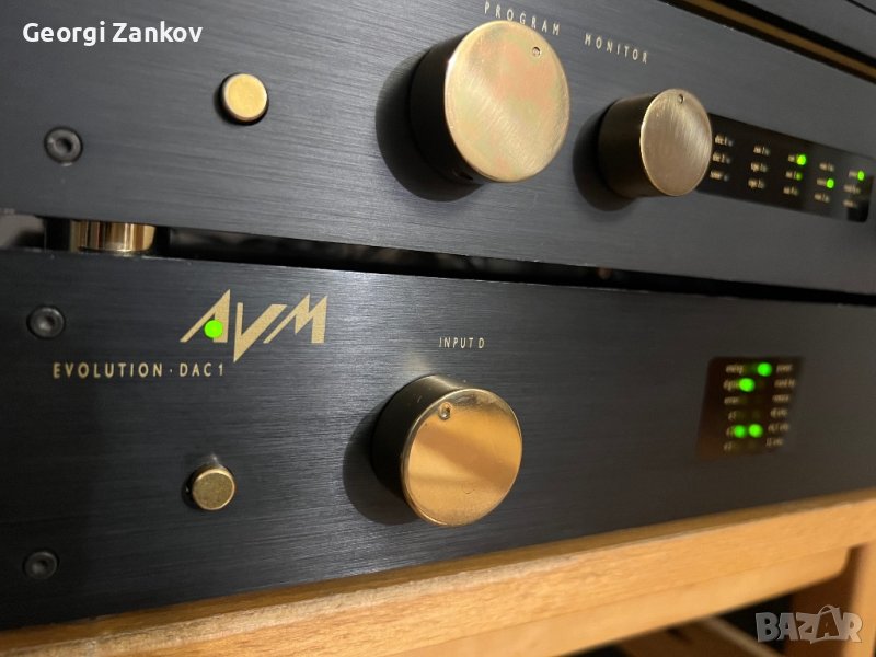 AVM Evolution M3, DAC1, V1, CD1, T1 RDS и P1 в Ресийвъри, усилватели ...