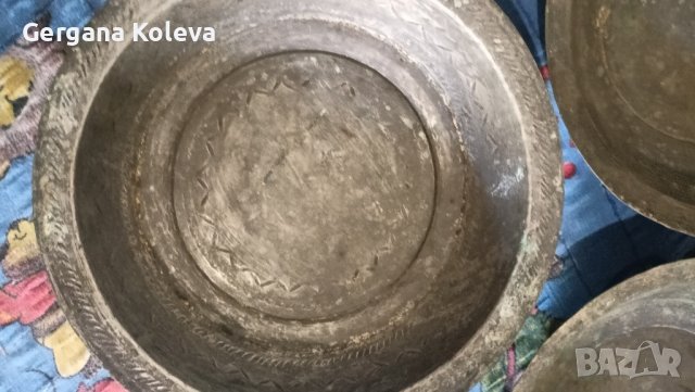 Продавам много стари калайдисани медни чинии в Антикварни и старинни